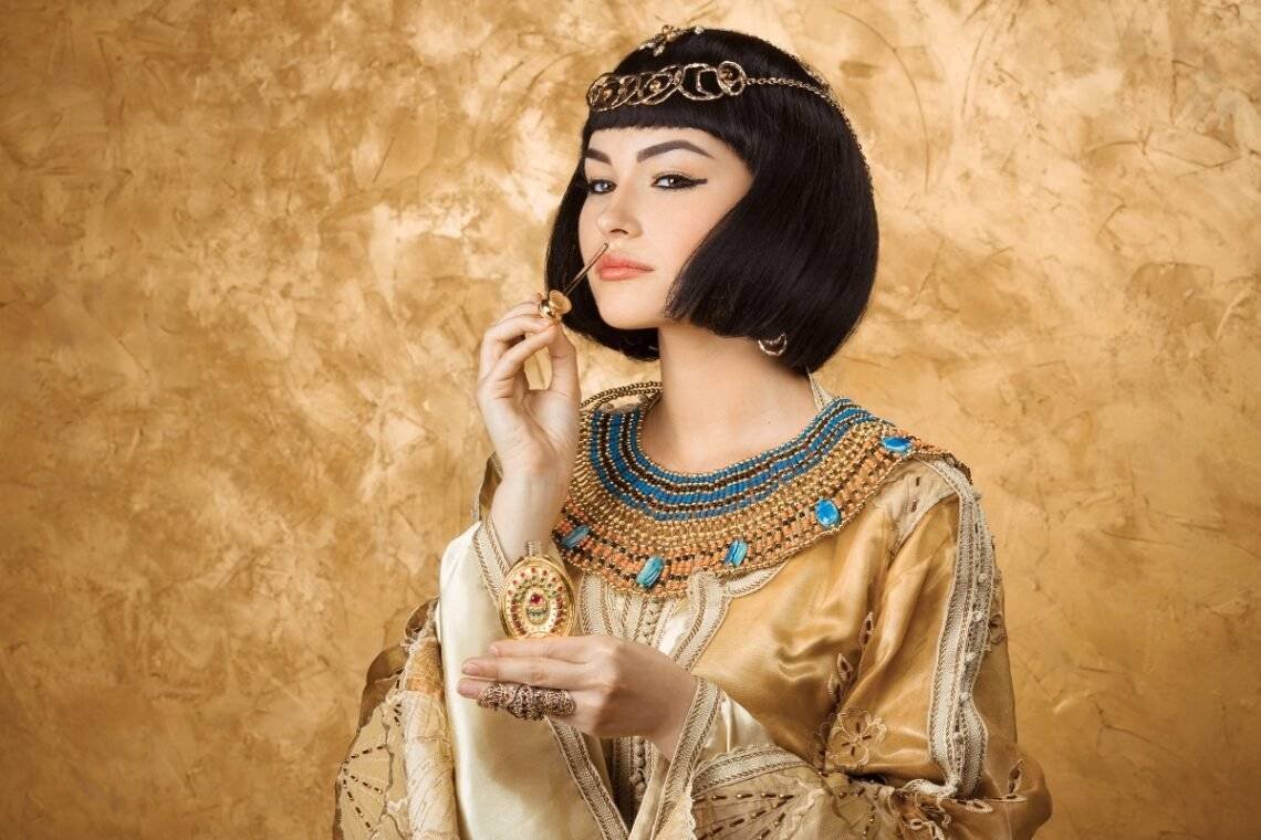 Egyptian Fashion: How Ancient Cultures Influenced Modern Styles